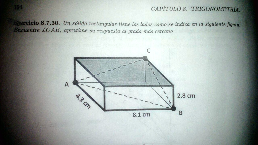 SOLVED: Un sólido rectangular tiene lados como se indica en la ...
