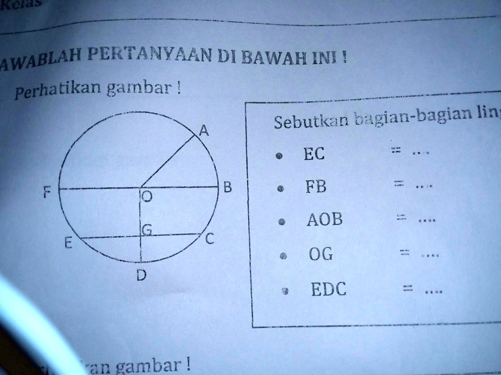 SOLVED: sebutkan bagian bagian lingkaran pada gambar tersebut Aiid ... SOLVED: sebutkan bagian bagian lingkaran pada gambar tersebut Aiid ...
