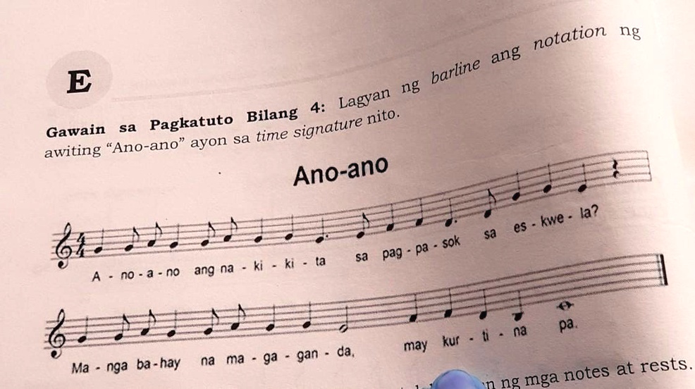 Gawain 4: Lagyan ng barline ang notation ng awiting Ano-ano ayon sa ...