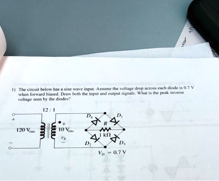 SOLVED: The circuit below has a sine wave input. Assume the voltage drop across each diode is 0. ...
