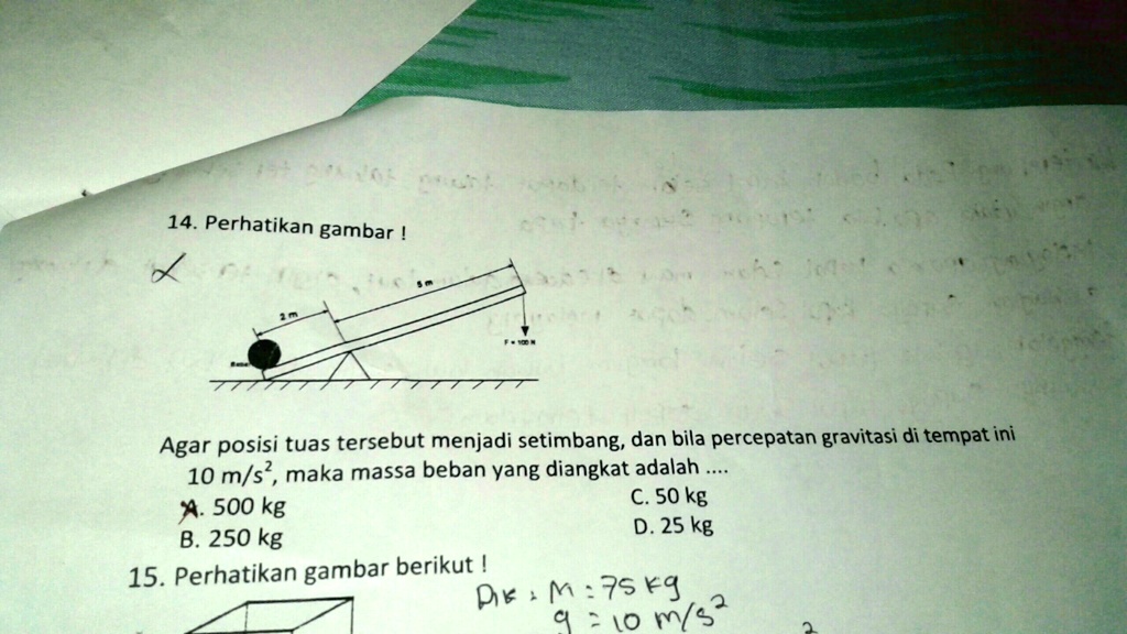 perhatikan gambar agar posisi tuas berikut menjadi setimbang dan bila ...