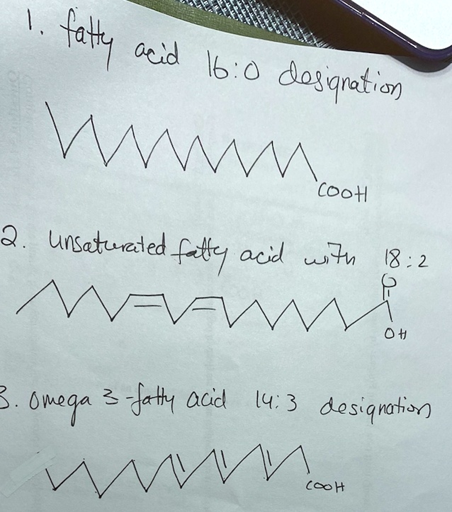 Solved A Show The Structure Of A Mixed Triglyceride That Can Form By